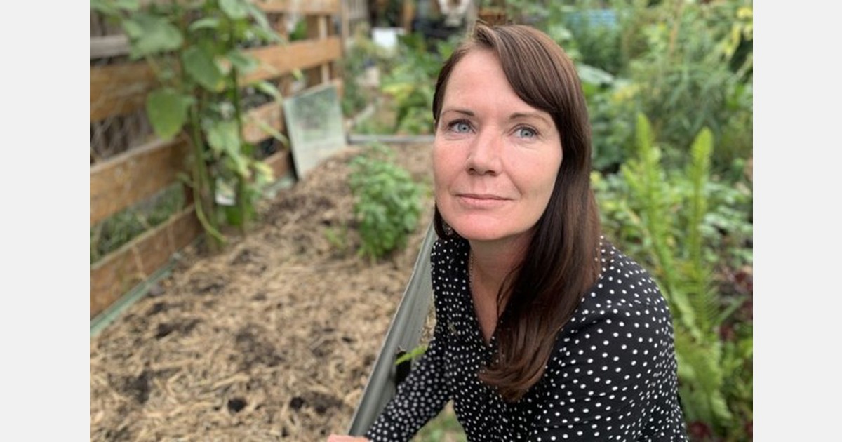 AU: Victorian gardeners lose all crops after using toxic compost from ...