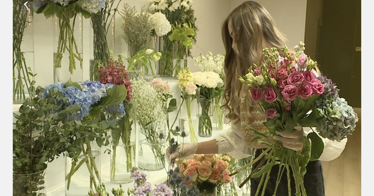 A blooming new business: two young entrepreneurs open Floral Room in ...