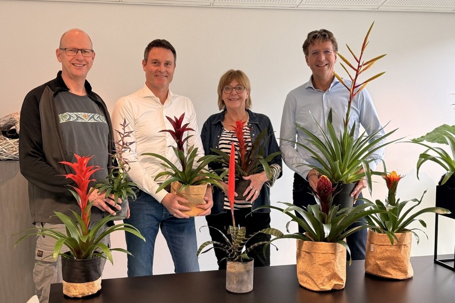Anthura acquires Bromelia assets from Corn. Bak