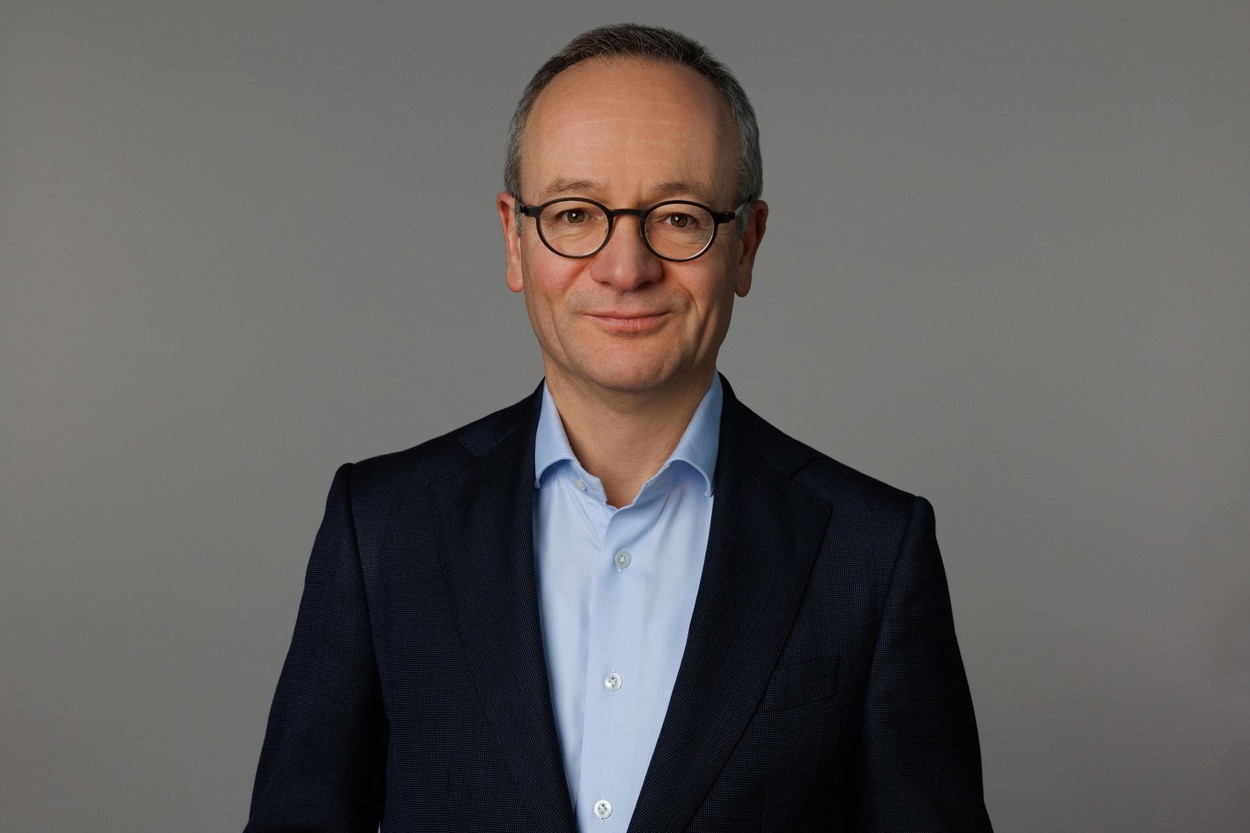 Sven Dumoulin appointed chief legal officer of COFRA Holding